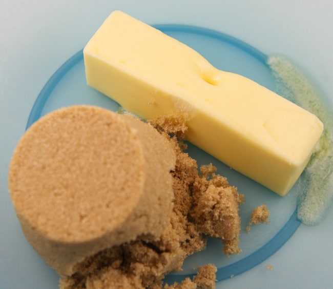 Lemon Cream Bars - pipandebby.com