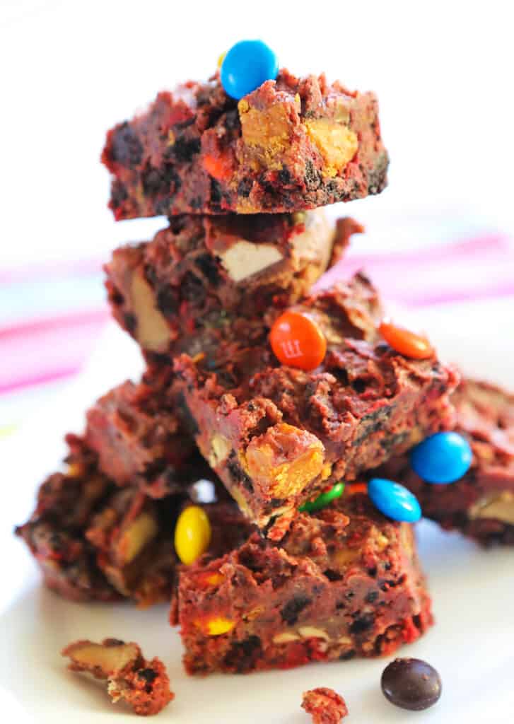 3 Ingredient No Bake Dessert - Use up Halloween candy! - Pip and Ebby