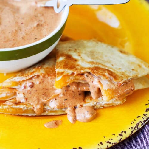 Subway Chipotle Sauce - Easy copycat recipe! - Pip and Ebby