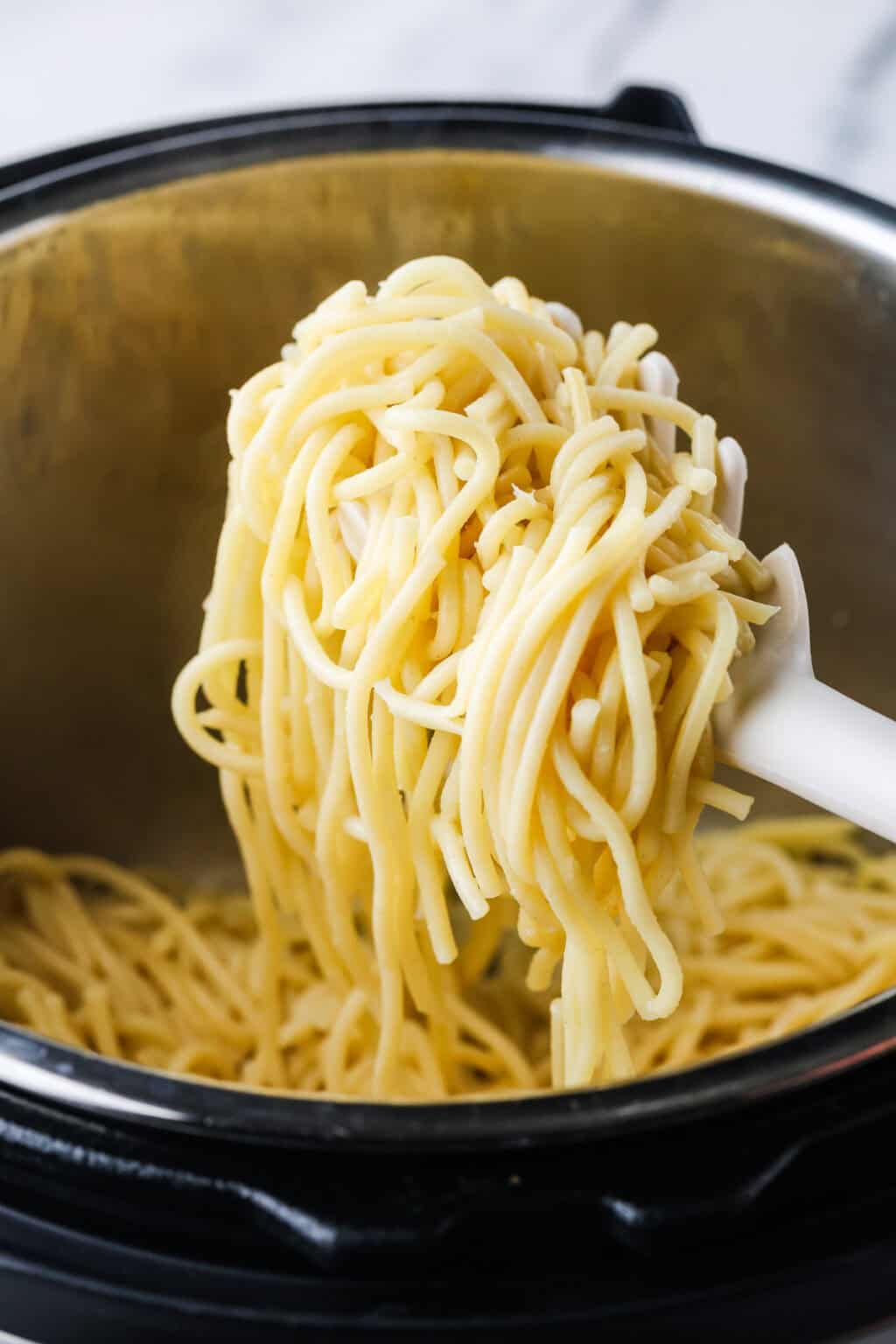 How to Cook Pasta in the Instant Pot - 2 methods! - Pip and Ebby