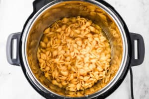 How to Cook Pasta in the Instant Pot - 2 methods! - Pip and Ebby