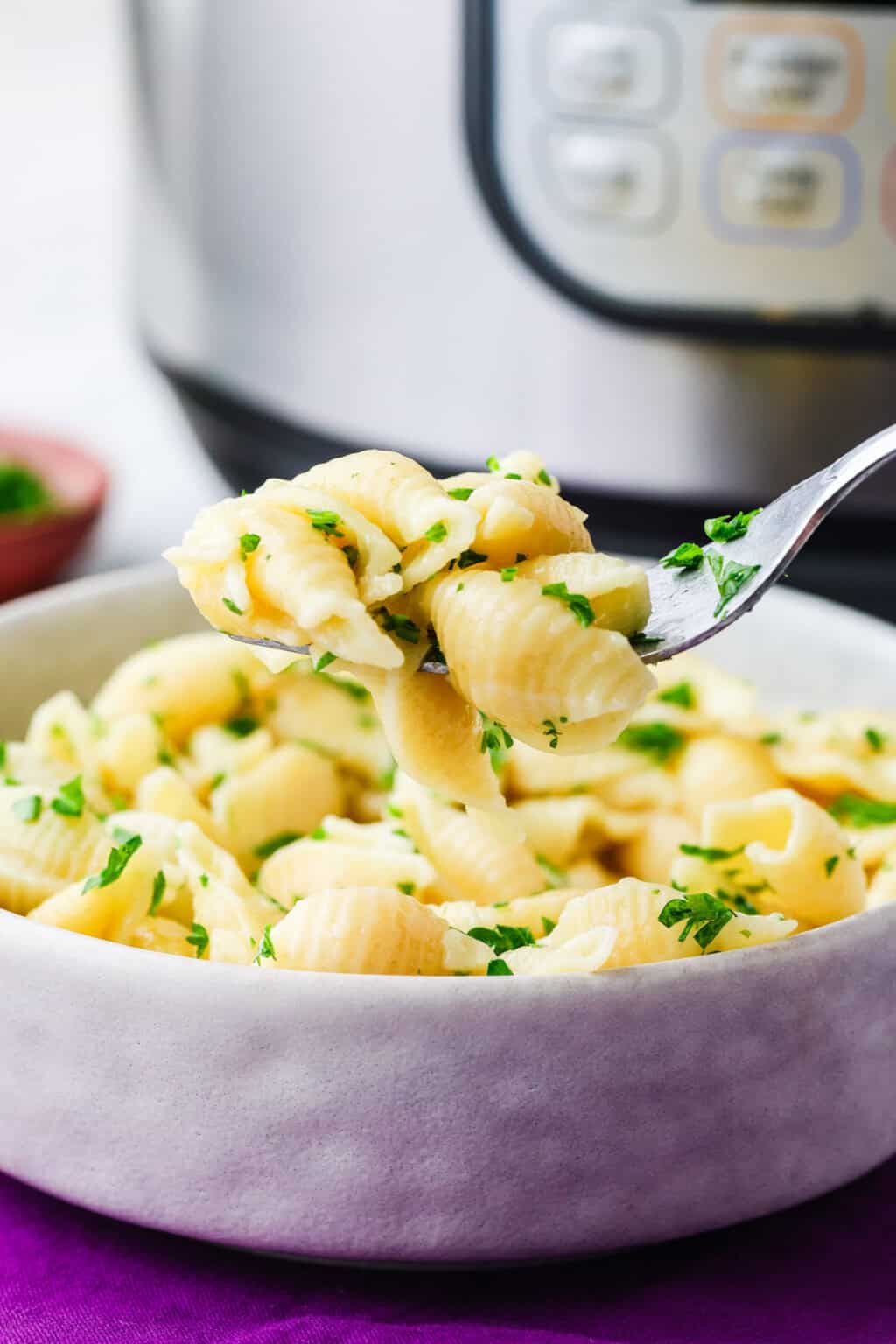 How to Cook Pasta in the Instant Pot - 2 methods! - Pip and Ebby