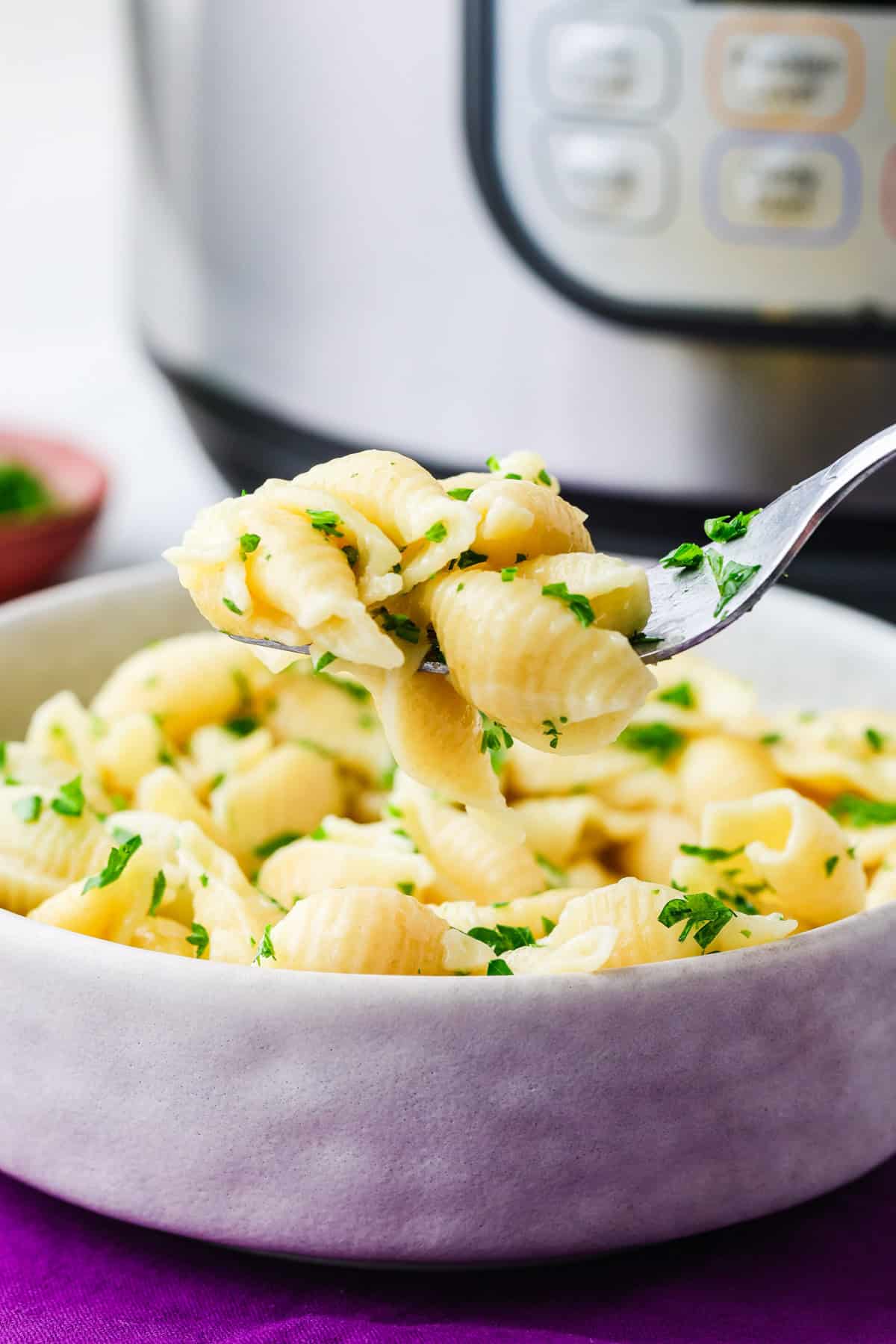 How to Cook Pasta in the Instant Pot - 2 methods! - Pip and Ebby